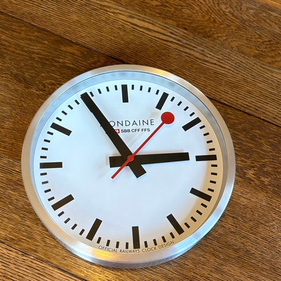 Mondaine | Wall Decor | Mondaine A995clock6sbb Sbb Metal Wall Clock ...